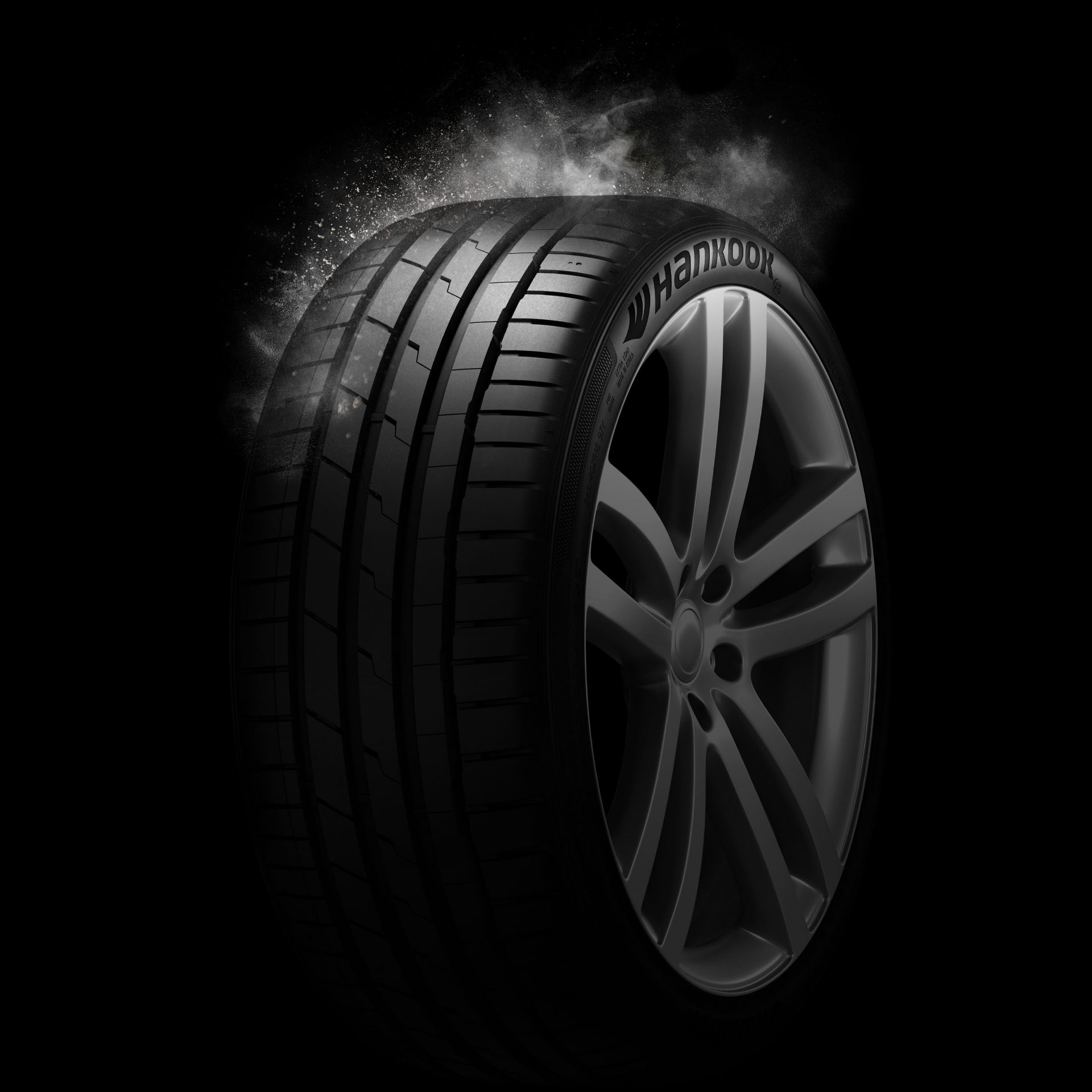 The Ultimate UEFA Europa League Home Experience - Hankook Tire